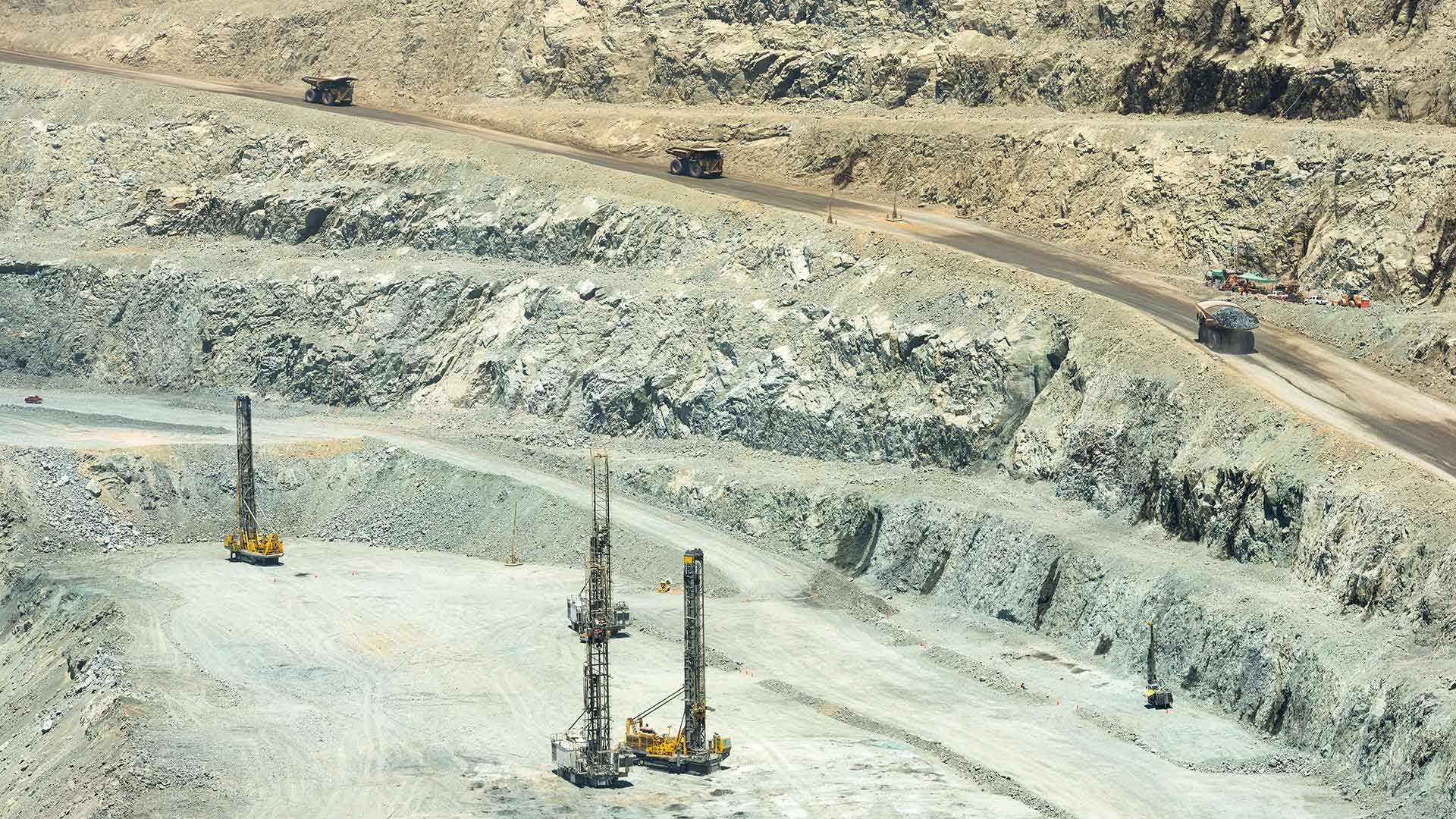 Mineral Exploration - Altomaxx